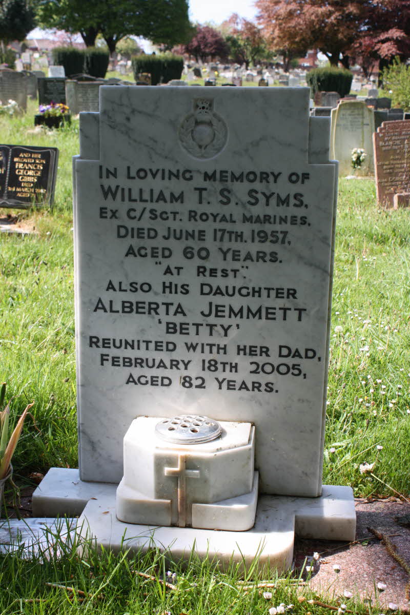 Grave of William Thomas Soper Syms